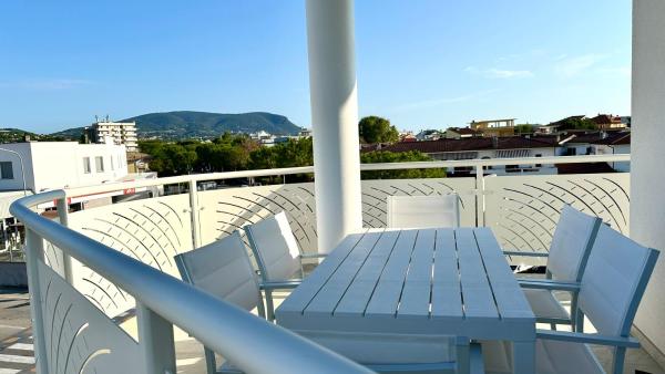 M412 - Marcelli, Trilocale Con Terrazzo E Posto Auto - Ancona