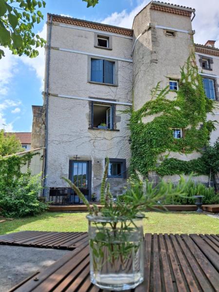 Côté Tour - Saint-Saturnin