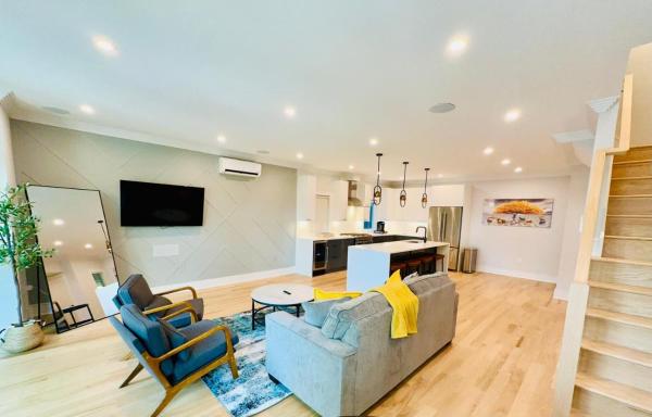 Huge 2000 Sqft Luxury & Stylish Condo Minutes To New York - Union City, NJ