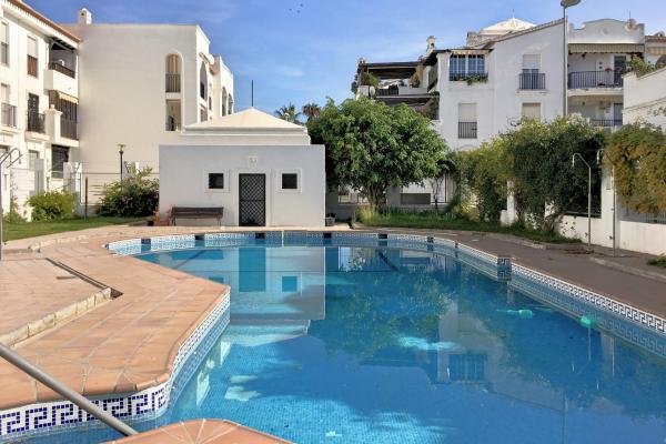 Comeback La Casa Sin Nombre - Motril
