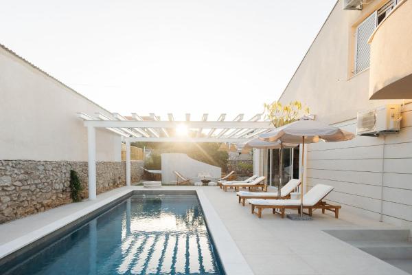 Luxurious Villa Ksenia With Pool Murter - Tisno