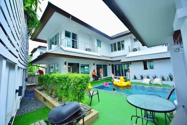 บ้านลิน พูลวิลล่า พัทยา - Ko Sichang District