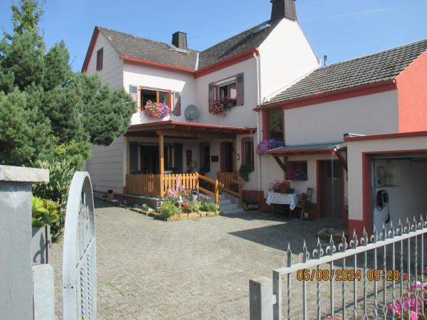 Casa Schönblick & E-ladestation-bike Garage - Allemagne