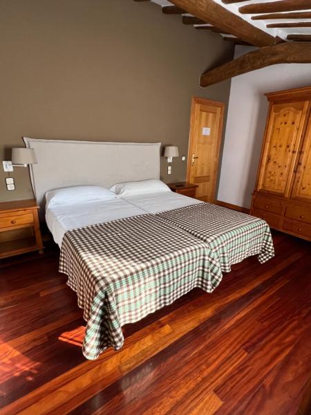 Hotel - Restaurante La Posada De Santa Rita - Enciso