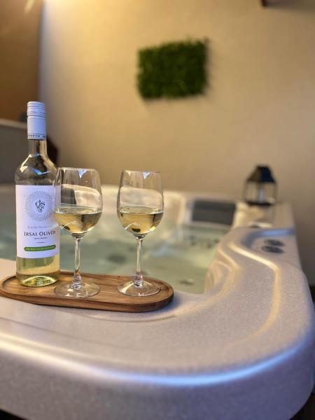 Várfal Apartman Ii - Mezőkövesd