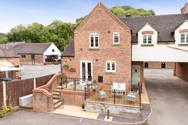 Salthouse Cottage In Ironbridge - Shropshire
