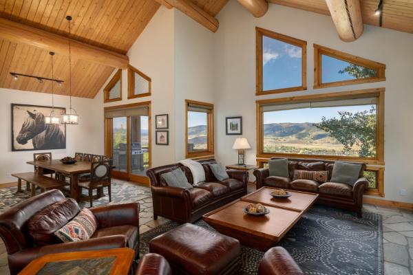 1 Game Room, 2 Living Areas, Views For Miles, Luxury Home - Steamboat Springs