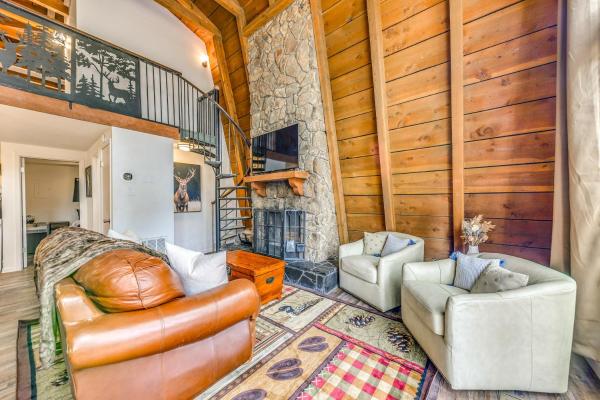 Cozy Ruidoso Cabin Rental With Private Hot Tub! - Ruidoso, NM