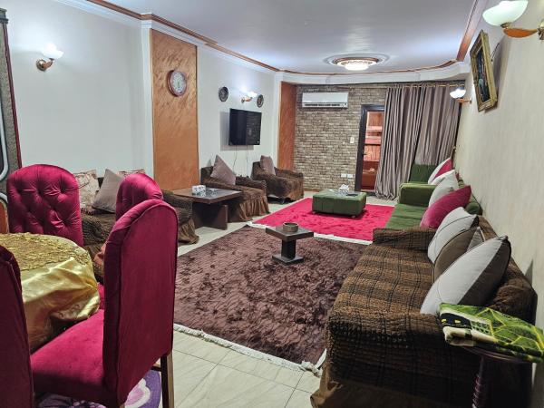 Rose Pyramids Inn - Gizeh