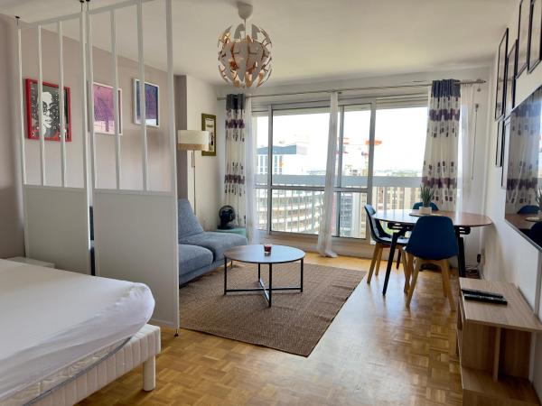 Puteaux, T2 Avec Parking Près De Paris La Défense By Immo Kit Bnb - Puteaux