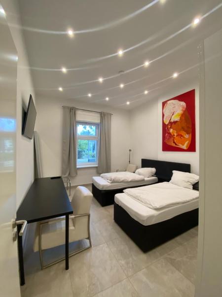 Villa Wittenau Ferienwohnung Eg - Aéroport de Berlin Tegel (TXL)