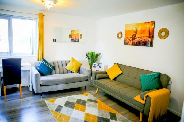 The Wynne House - 3 Bedroom Luxury House With 5 Beds & Free Parking Near City Centre, And A Walking Distance To The Etihad Stadium & Coop Live Arena - Reino Unido