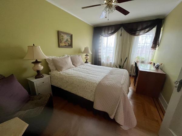 Comfort Stay In Brooklyn - Shared With A Host House Spaces - ニューヨーク州