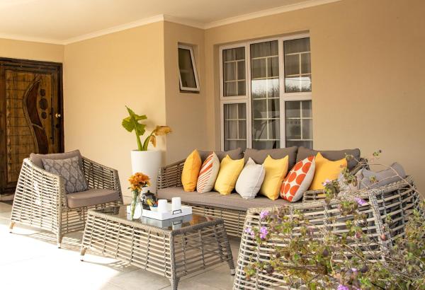 Mmaset Houses Bed And Breakfast - Gaborone