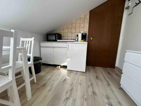 Lap104 - Smarte Monteurwohnung ÜBergangswohnung - Regensburg