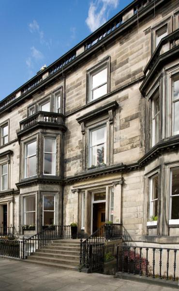 Grosvenor Suites - Dunfermline