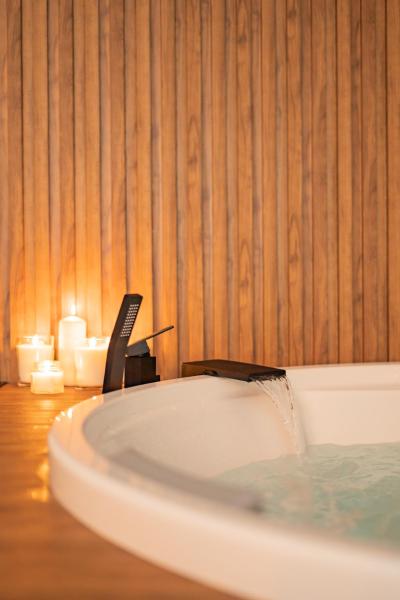 Domus Suite Herculaneum Jacuzzi - Ercolano