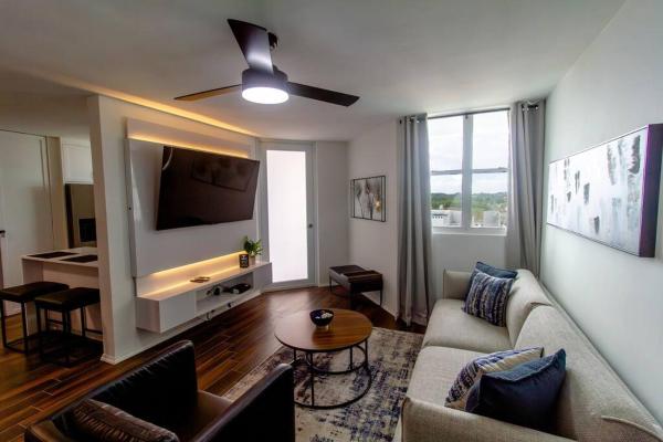 Modern Penthouse In Carolina - San Germán