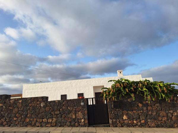Mar En Calma - Costa Teguise