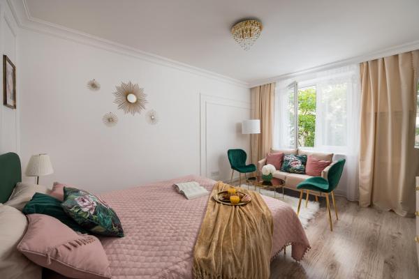 Sublime Studio Hoża 58 In Upscale Central Neighbourhood, Discover Warsaw On Foot - Varsovia