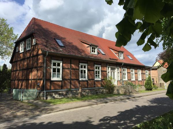 Ferienwohnung Ivenack Erdgeschoss - Malchin