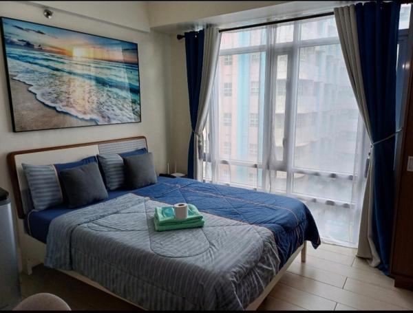 Pasay Staycation With Parking Space In 150 Newport Boulevard Near Resort World & Naia T3 - Makati