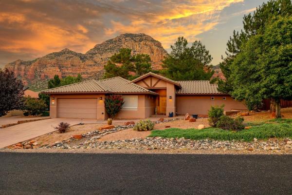 New The Andante With Spectacular Backyard Oasis - Sedona, AZ