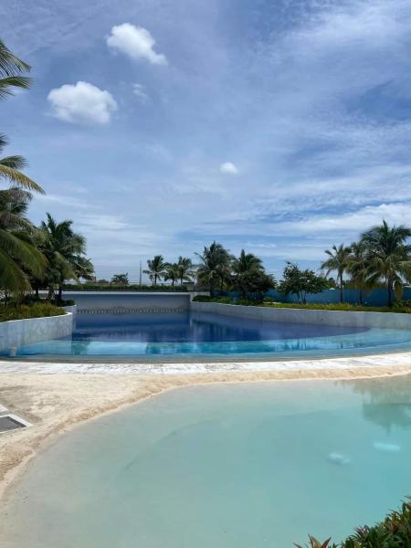 Grayscale Haven-azure North Pampanga - Bacolor
