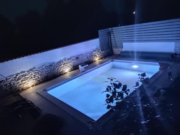 Villa With Pool For 9 Persons - Bale