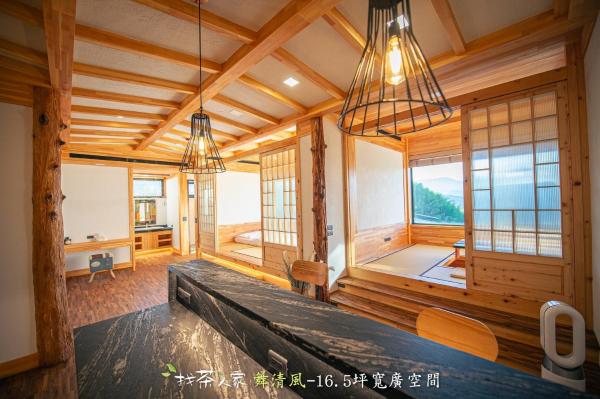 【找茶人家】檜木民宿《找茶人家 雙人房》阿里山 Alishan B&b 檜木(電梯/早餐/免治馬桶) - Alishan Township