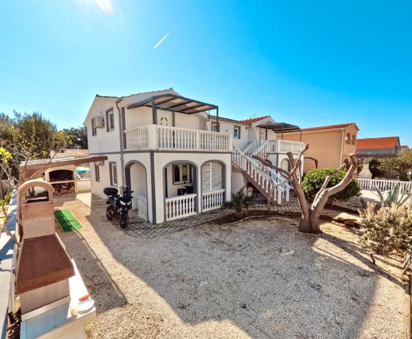 Apartmani ČVangić - Vir