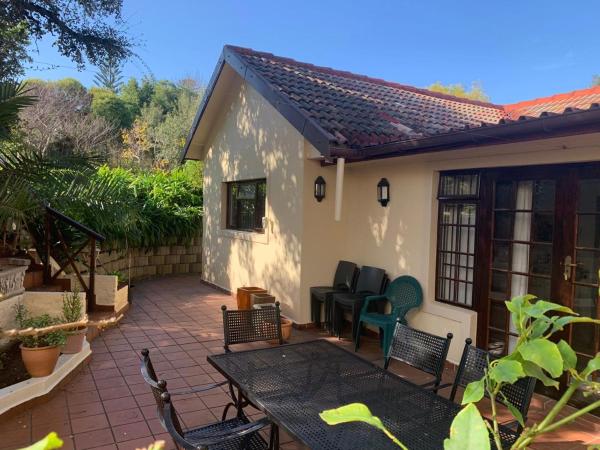 Sanjis Cottages - Somerset West