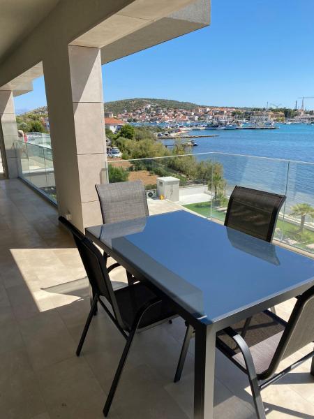 Royal Dutch 10 Trogir - Trogir