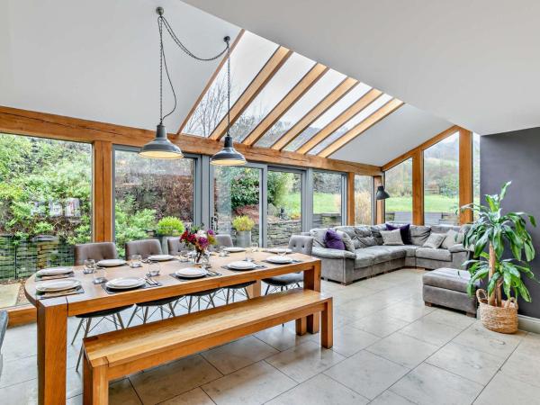 6 Bed In Slaithwaite 93984 - Holmfirth