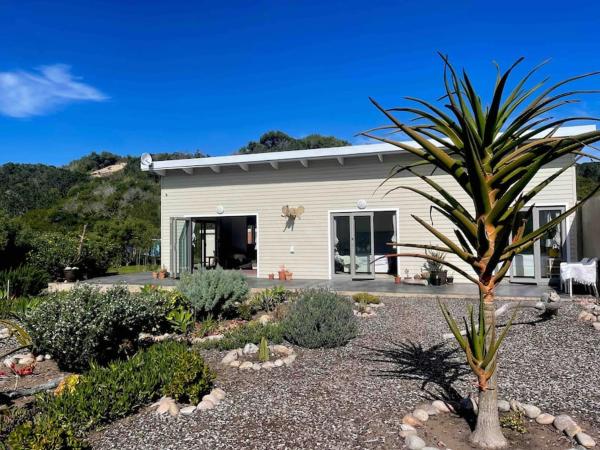 Beach House Getaway - A Dreamers Paradise - Wilderness
