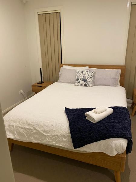 Immaculate House - Canberra