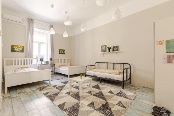 Spacious Apartment For Group In Centre Budapest - Budapest