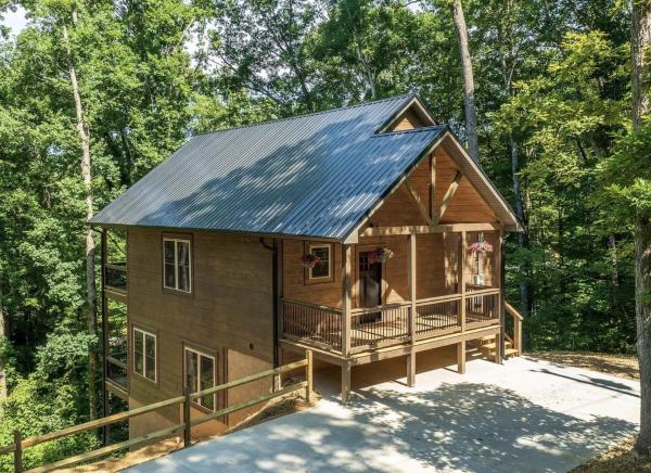 Relaxation Haven New Luxury Cabin With Game Room And Hot Tub Minutes From Pigeon Forge And Smokies - Townsend, TN