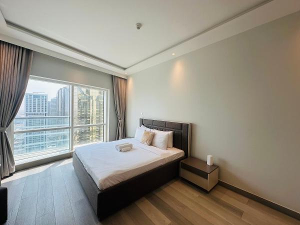 Modernlux - Brand New Modern 1br Apartment With Lake View, Jlt Close To Metro - Dubai Marina