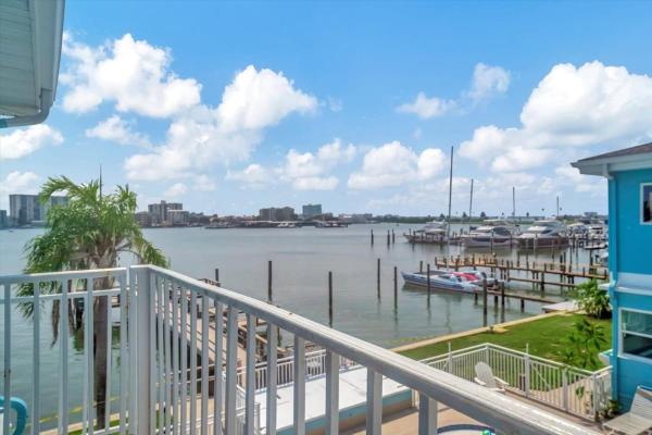 Corner Balcony Suite Across From Beach & Htd Pool - Clearwater Beach, FL