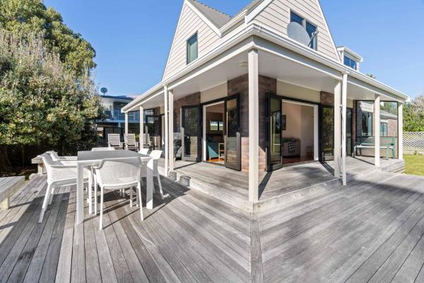 Bowentown Beauty - Waihi Beach