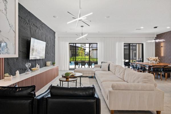 10 Bedrooms9 Bathrooms Paradiso Grande 6170 Hs - Orlando, FL