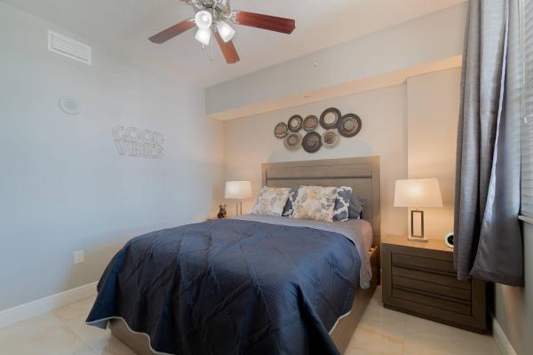 201s Relaxing Oasis Suite 1 Bedroom, Pools, Jacuzzi, Beach, Shops & Dog Friendly - Boynton Beach, FL