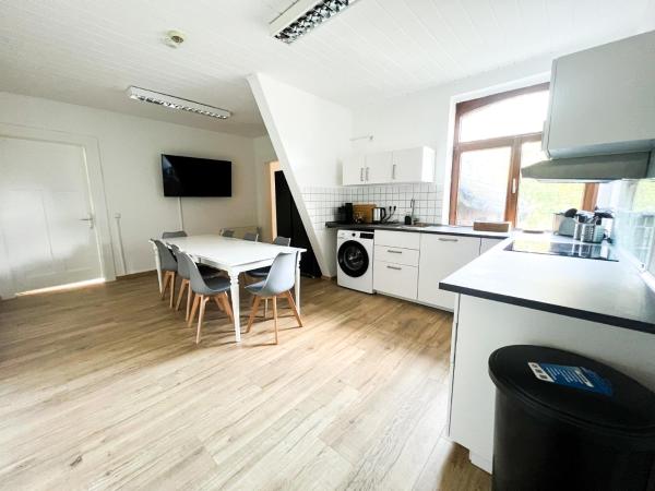 Krefeld House Deluxe Apartment - 15min To Dus & Free Parking - Kempen