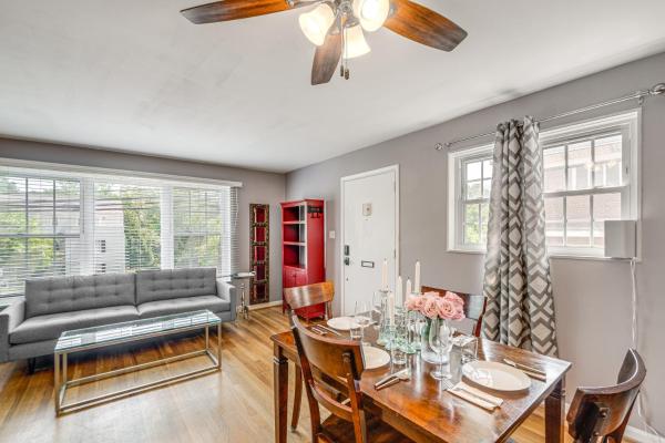 Arlington Townhome W/ Furnished Patio! - Alexandria, VA