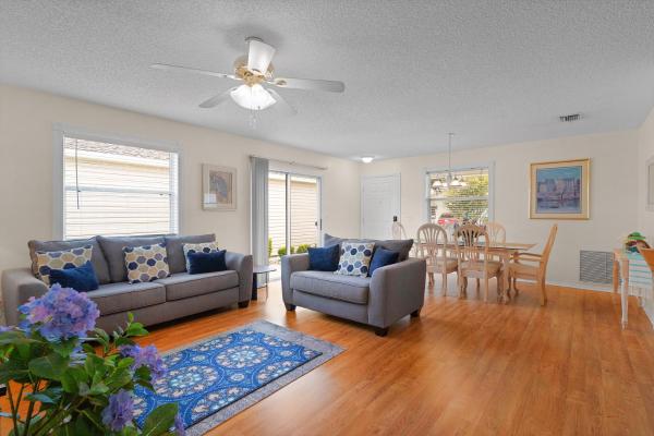 Sunnypeace Retreat - The Villages, FL