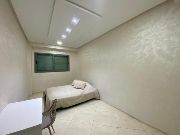 Appartement 150 M2 Route Immouzer - Fez
