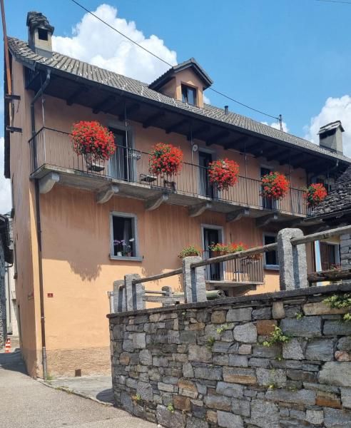 Casa Leoni A Moghegno - Valle Maggia