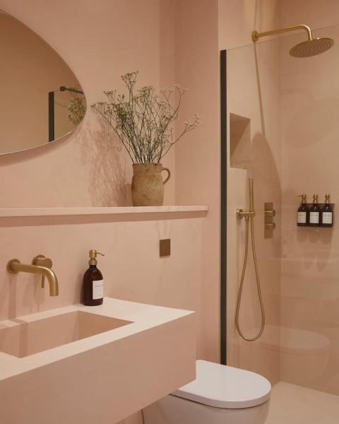 Yarn - Milo Deluxe King Suite - Ballycastle