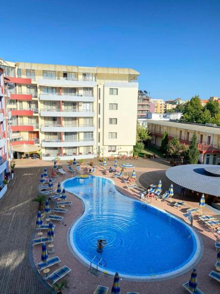 Central Plaza Apartment - Nessebar